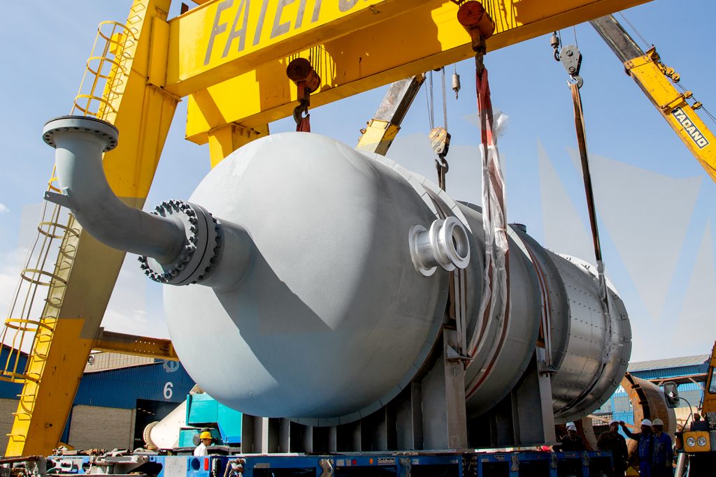 طراحی و ساخت راکتور Pre-Reformer - Fateh Sanat